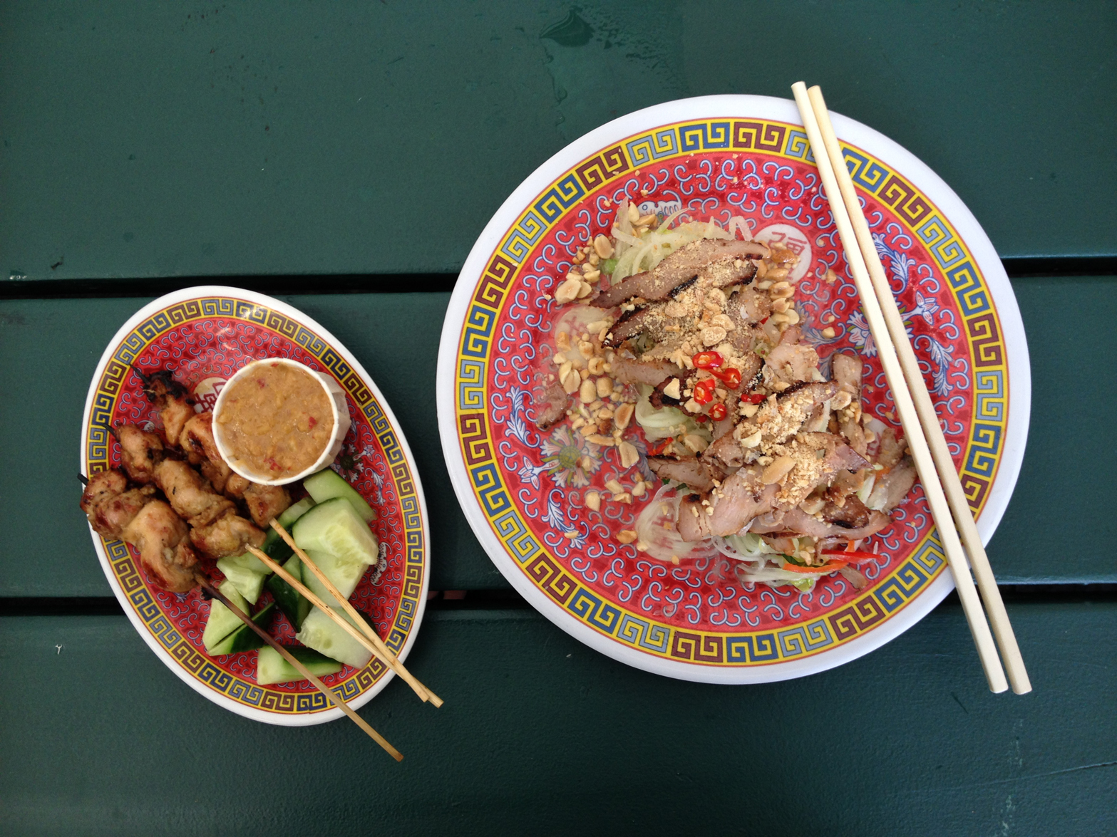De Singapour à Montréal: les Satay Brothers | Famille au menu